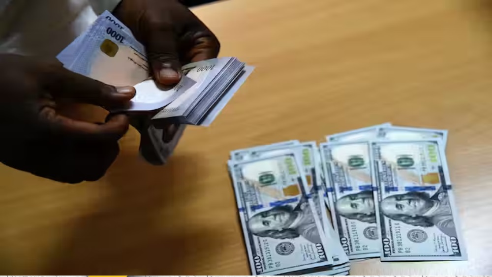 As the naira hits N1,520/$1, Experts call for new approach - Tekedia